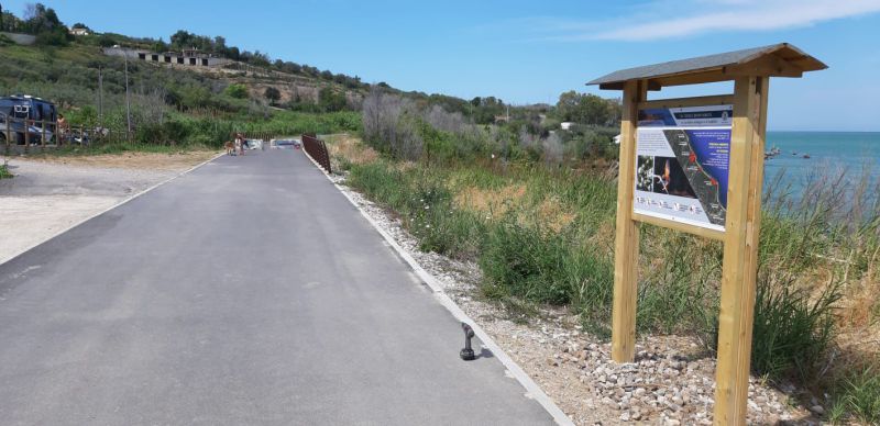 Bacheche informative installate agli accessi di Casarza e San Nicola a ...