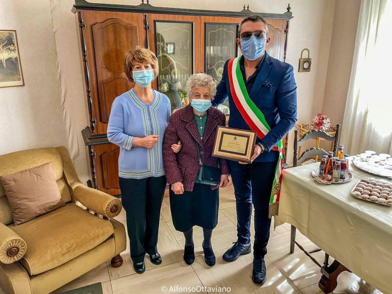 Festa a Scerni per i 100 anni di Assunta Di Stefano - NOIXVOI24